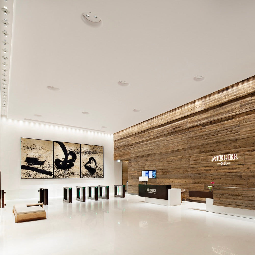 Contact – Montrez & Co.